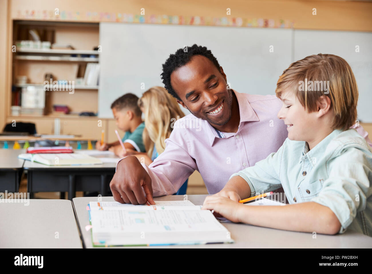 Boy in class hi-res stock photography and images - Alamy
