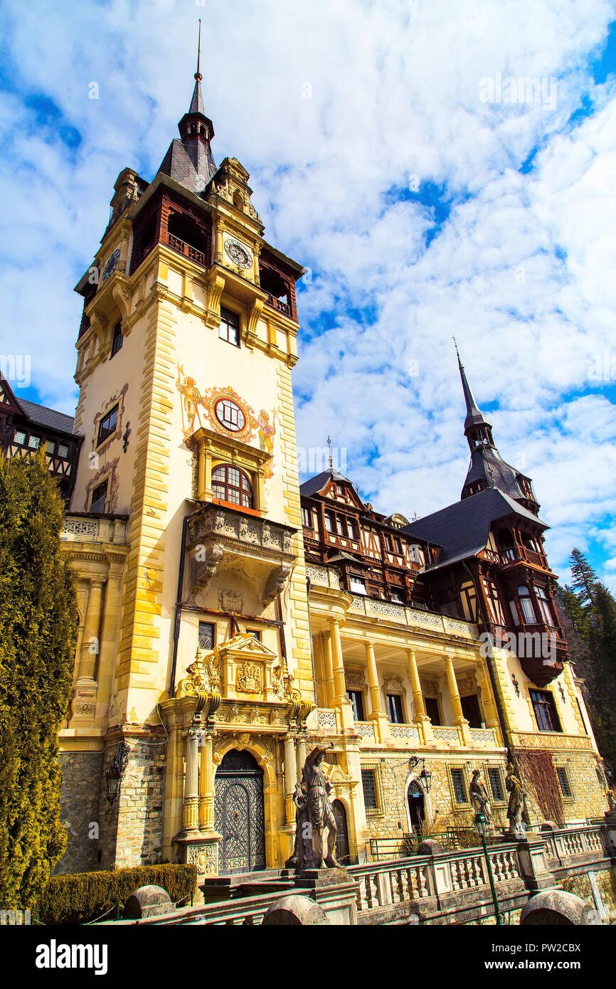 Romanian landmark, Peles castle in Sinaia, Romania Stock Photo - Alamy