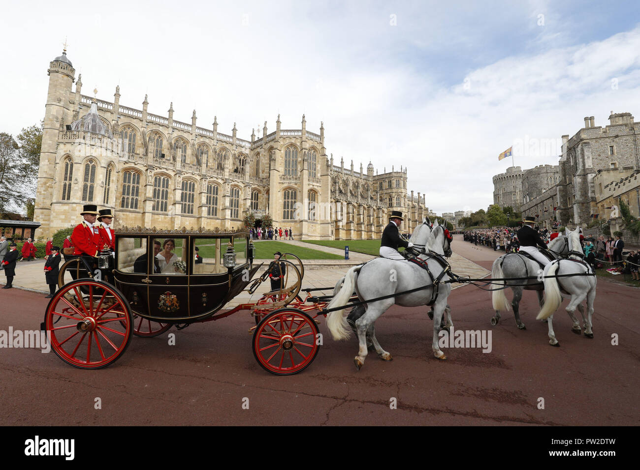 Princess Eugenie and her husband Jack Brooksbank travel in the Scottish ...