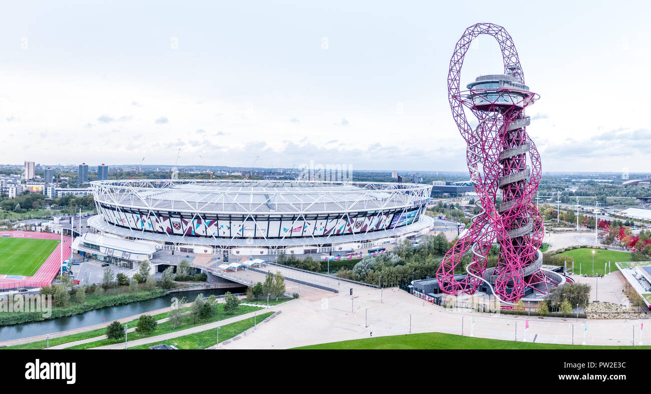 Olympic park london aerial hi-res stock photography and images - Alamy