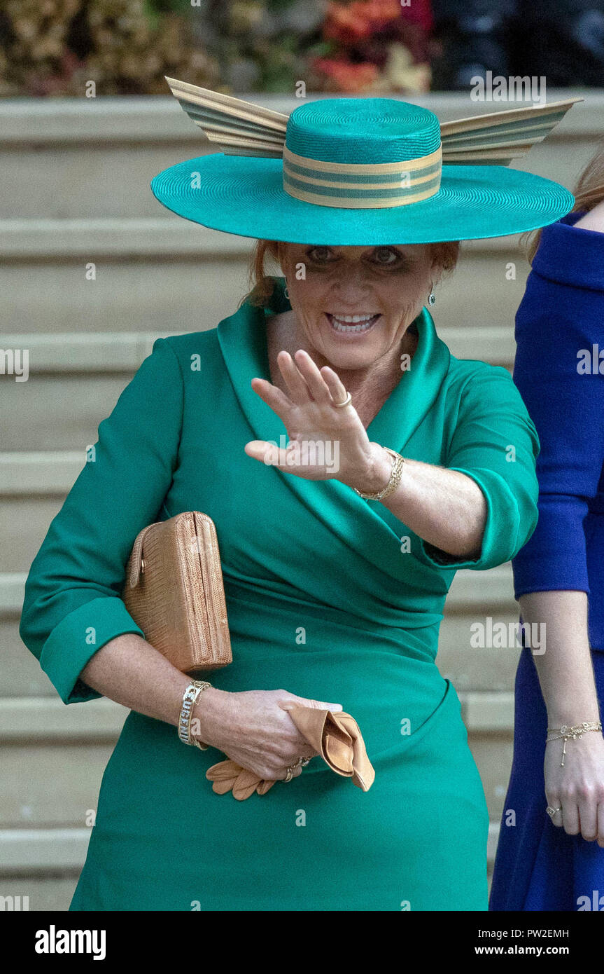 Sarah, Duchess of York outside St George's Chapel in Windsor Castle ...