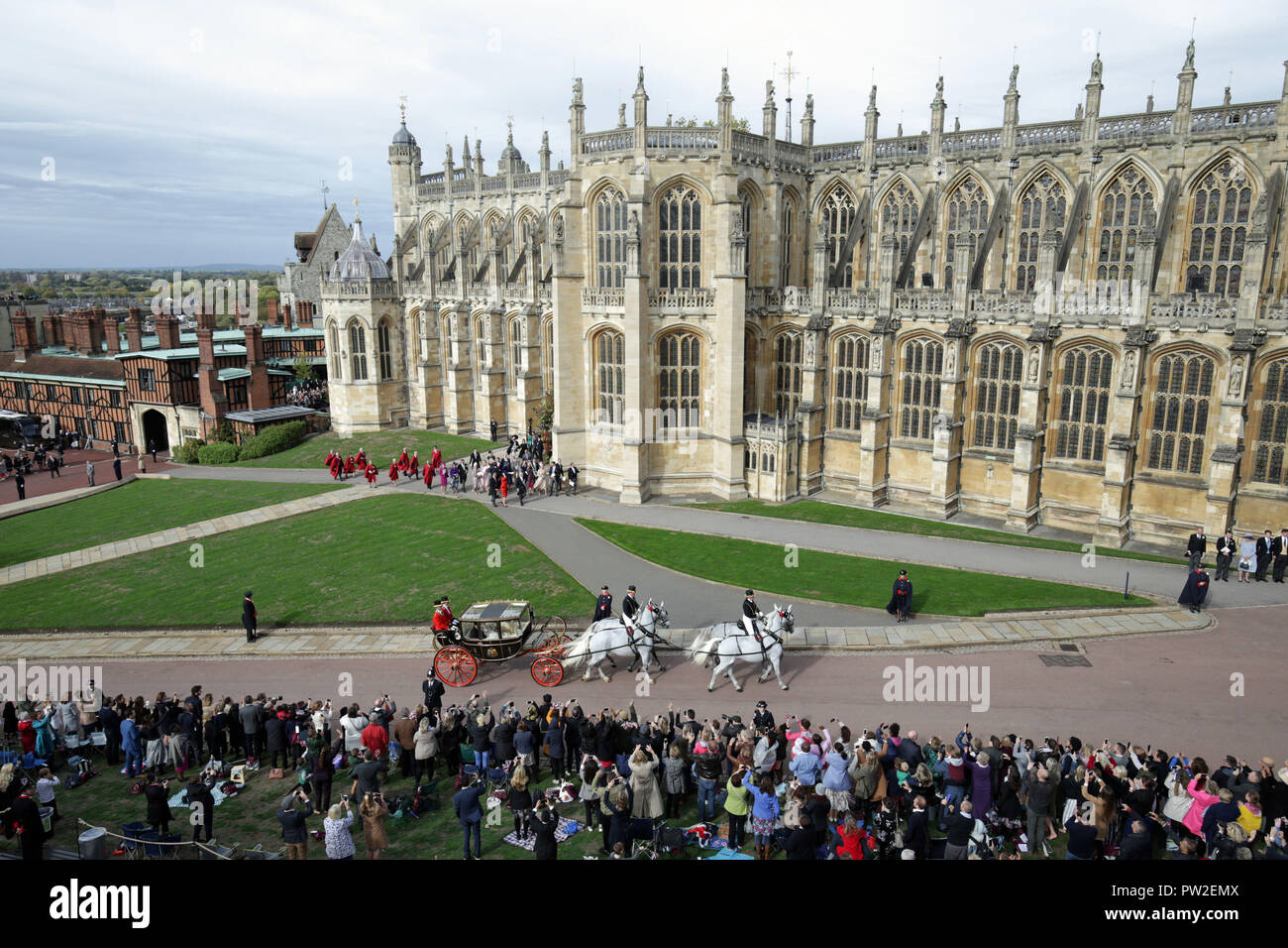 Princess Eugenie and her husband Jack Brooksbank travel in the Scottish ...