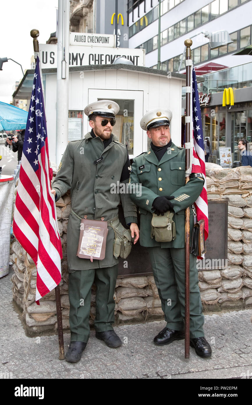 East german guard soldier hi-res stock photography and images - Alamy