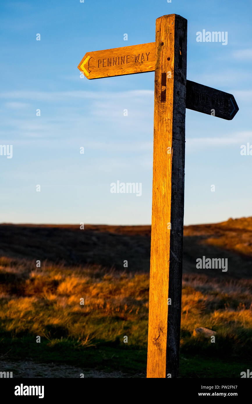 Pennine Way sign at Edale Cross, Kinder Scout, Peak District National ...