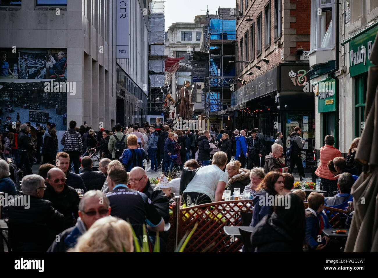 Liverpool city centre hi-res stock photography and images - Alamy