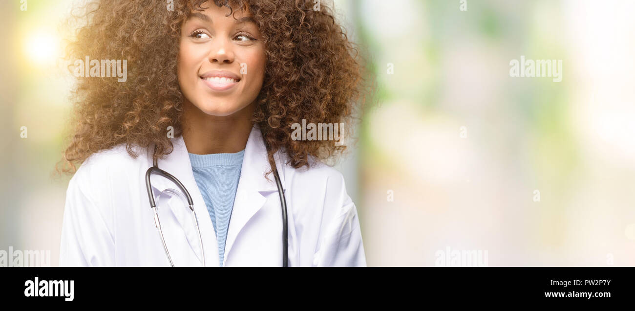 African american doctor woman, medical professional working thinking ...