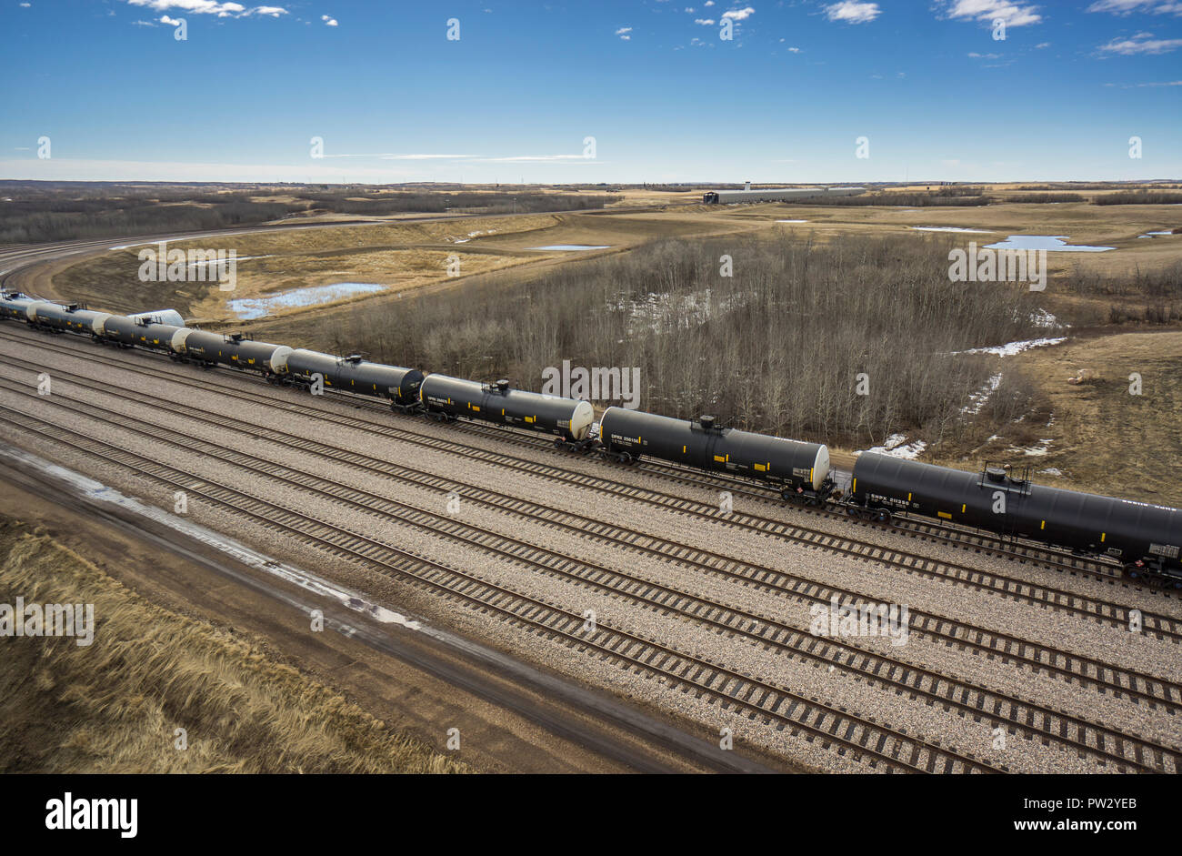 USD Group's Hardisty Terminal where rail cars are loaded with crude oil ...