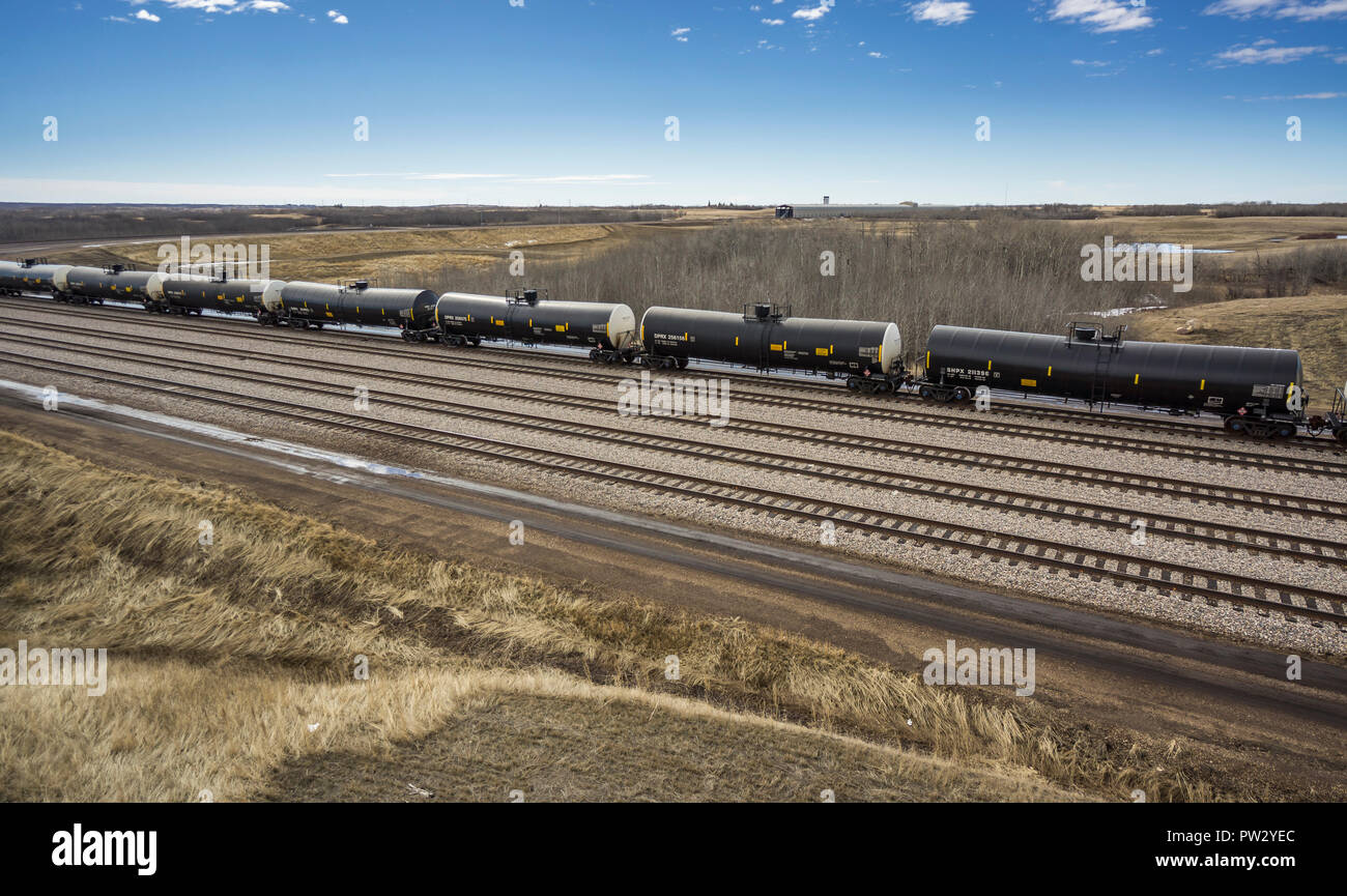 USD Group's Hardisty Terminal where rail cars are loaded with crude oil ...