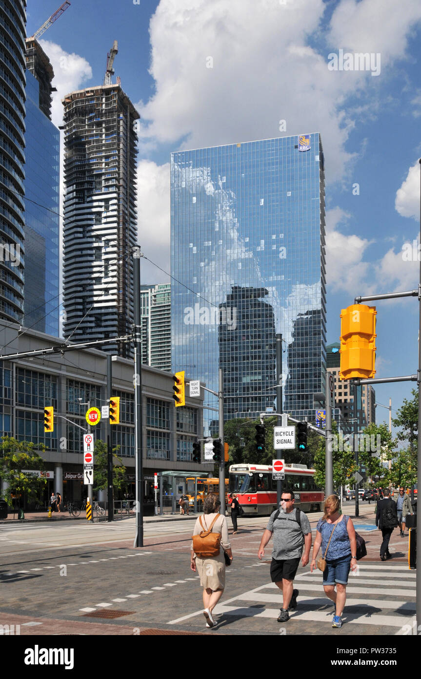Toronto streetcar construction hi-res stock photography and images - Alamy