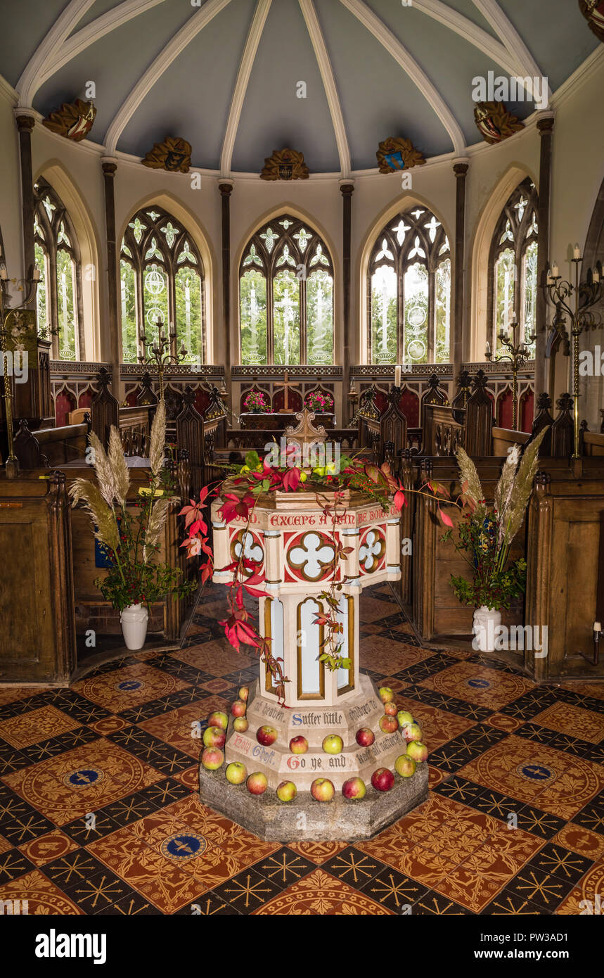 St. Nicholas. The Parish Church of Moreton, Dorset Stock Photo - Alamy