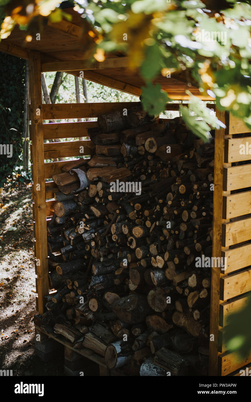 stacks of timber in timber yard Stock Photo - Alamy
