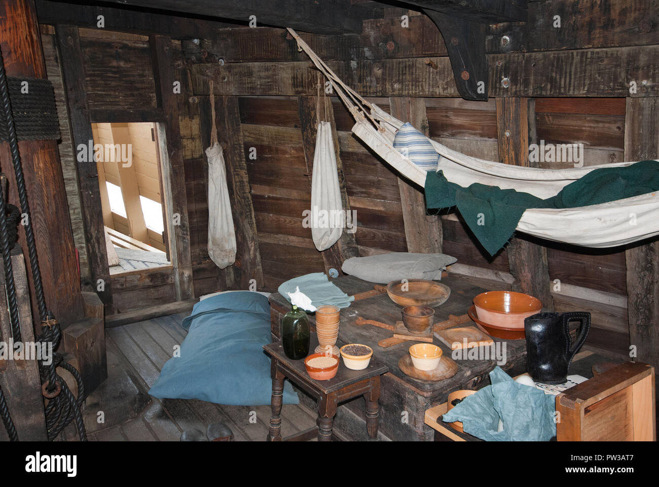 Inside mayflower ii ship hi-res stock photography and images - Alamy