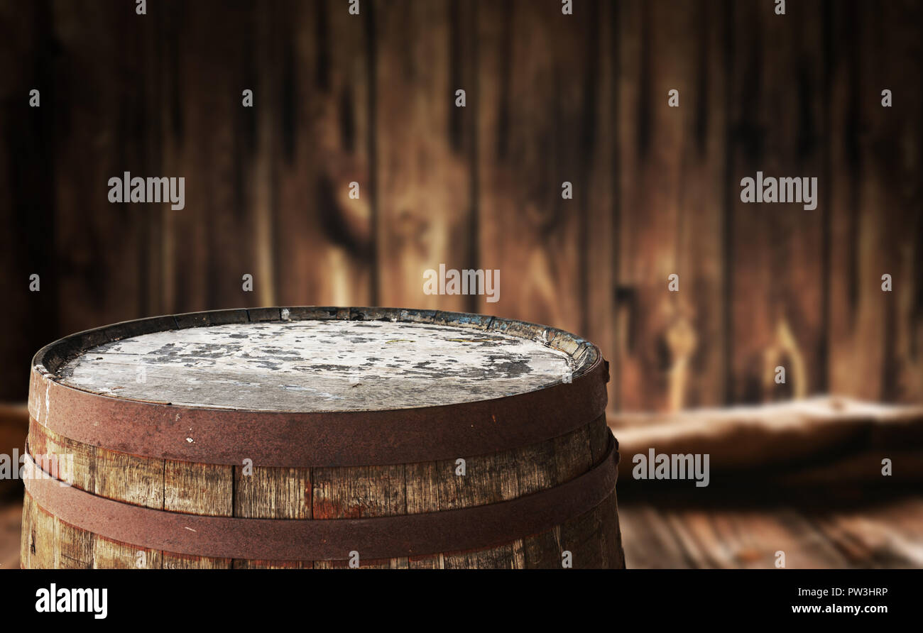 Old barrel top for display montages Stock Photo - Alamy
