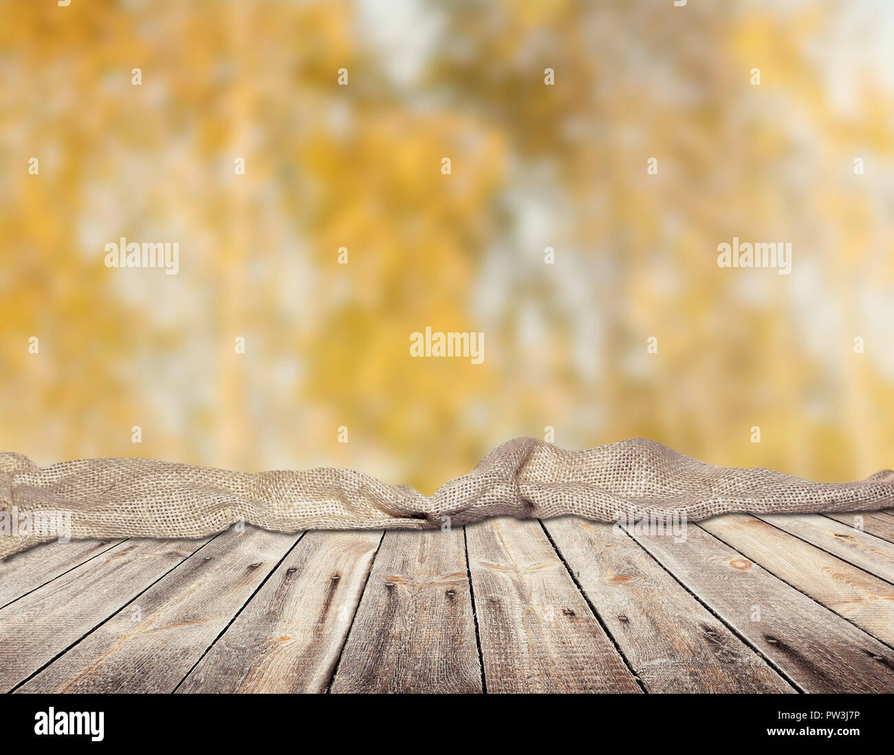 Empty table for display montages Stock Photo - Alamy