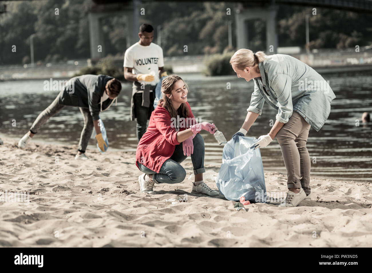 Teenager Volunteering Beach High Resolution Stock Photography and ...