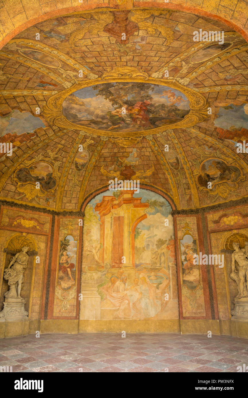 Sala terrena hi-res stock photography and images - Alamy