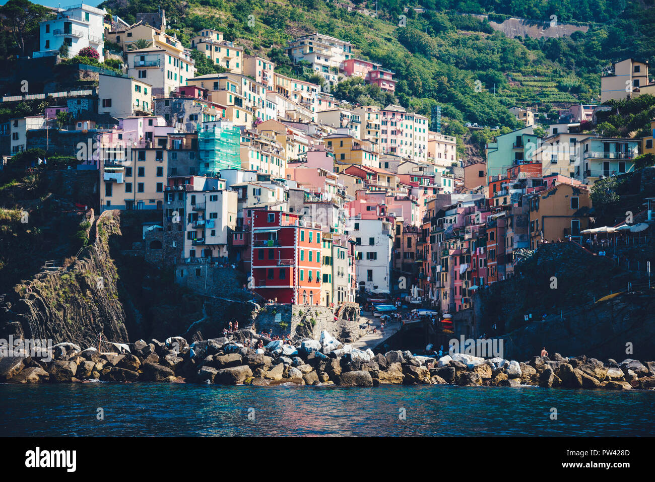 Colorful italian village hi-res stock photography and images - Alamy