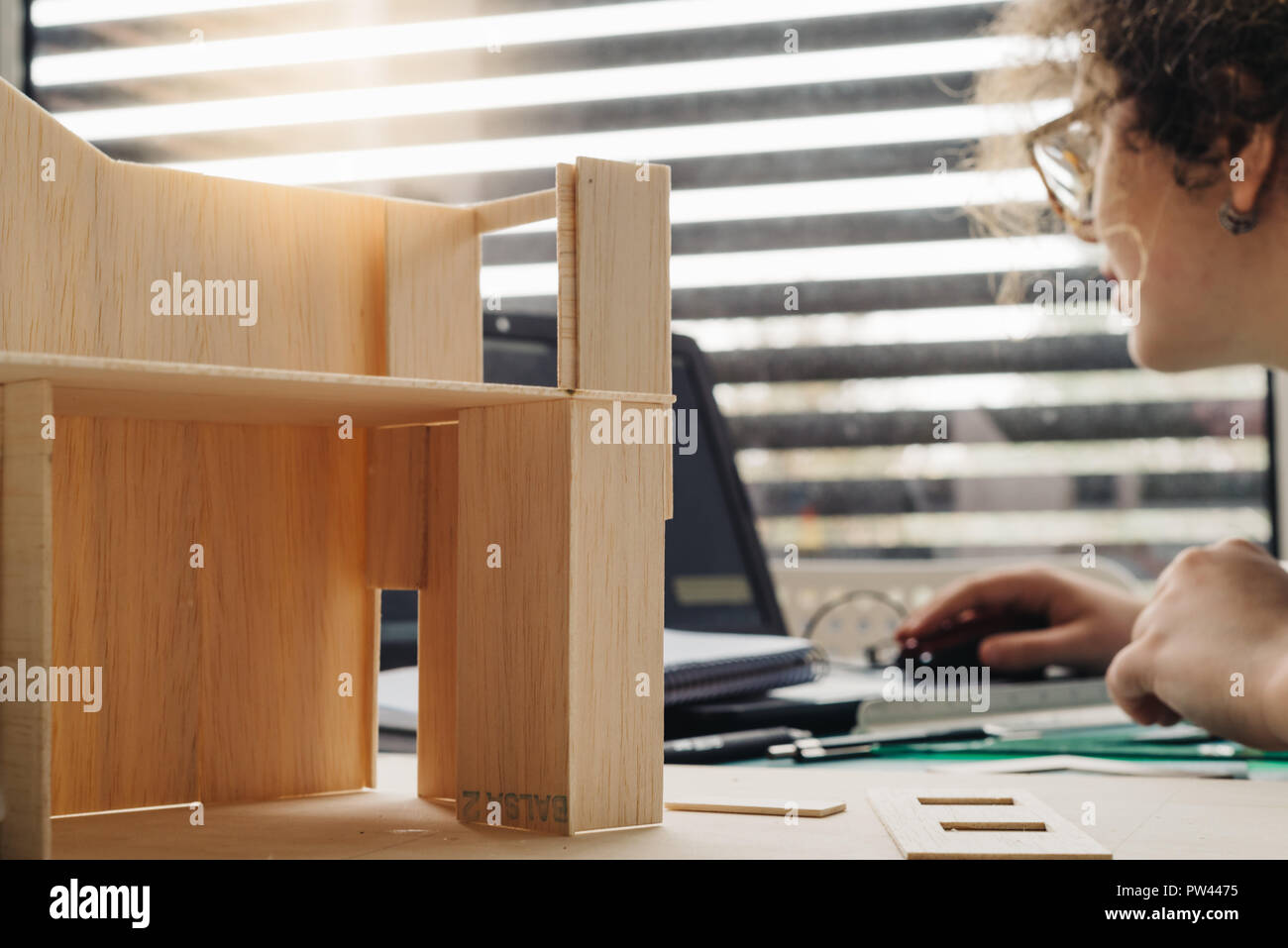 Working models hi-res stock photography and images - Alamy