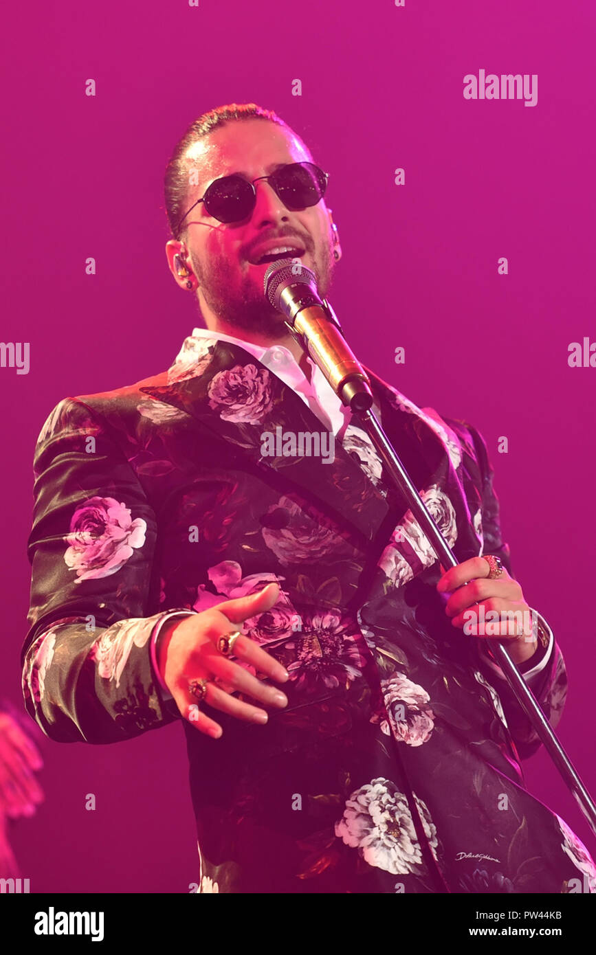 Napoli, Italy. 11th Oct, 2018. Colombian reggae-ton singer and ...