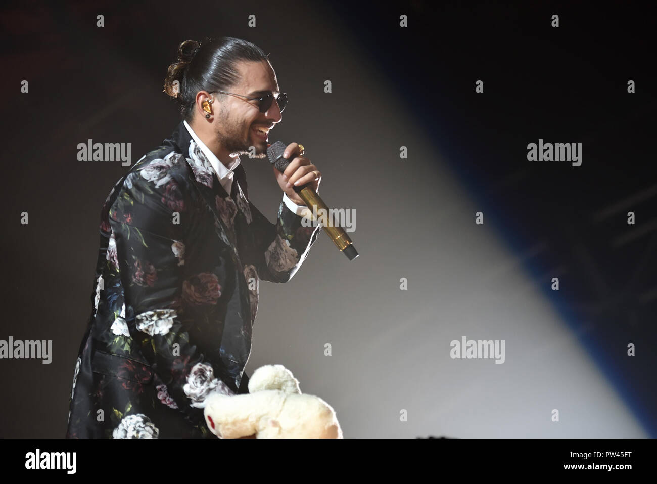 Napoli, Italy. 11th Oct, 2018. Colombian reggae-ton singer and ...