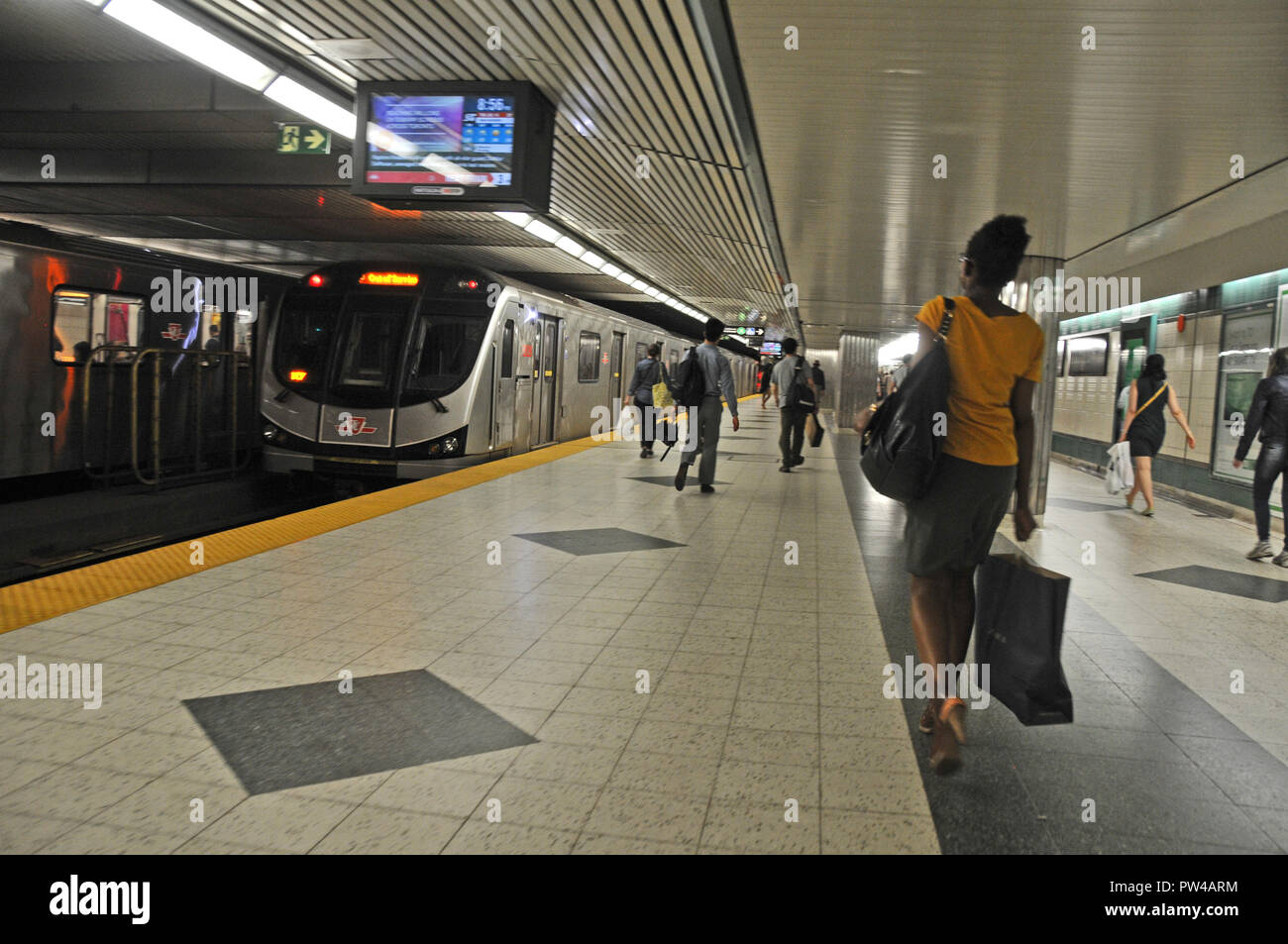 Around Canada - Toronto Subway Station Stock Photo - Alamy
