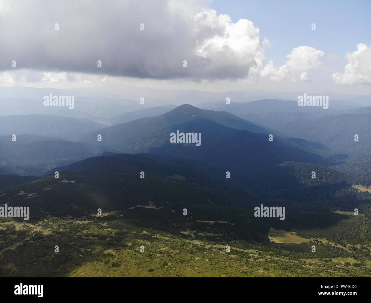 Hoverla mountain hi-res stock photography and images - Alamy
