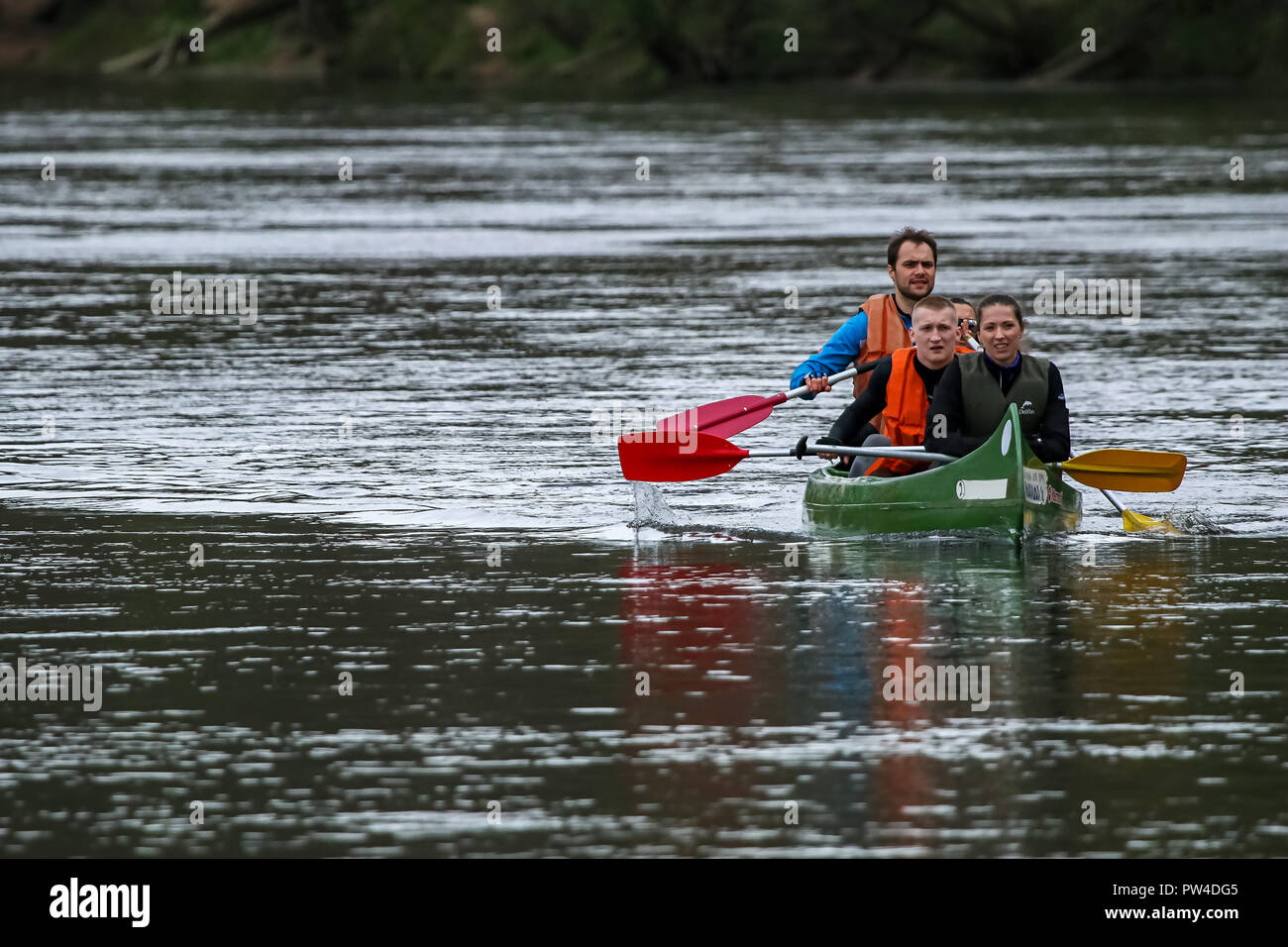 Team sport two people hi-res stock photography and images - Alamy