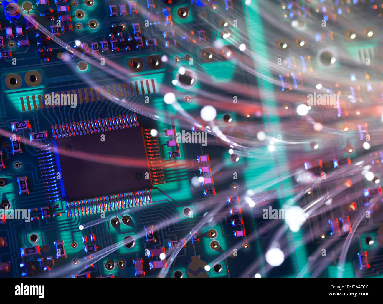Fiber optic connection hi-res stock photography and images - Alamy