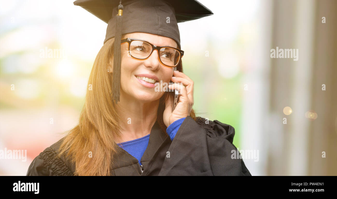 Older woman college studying hi-res stock photography and images - Alamy