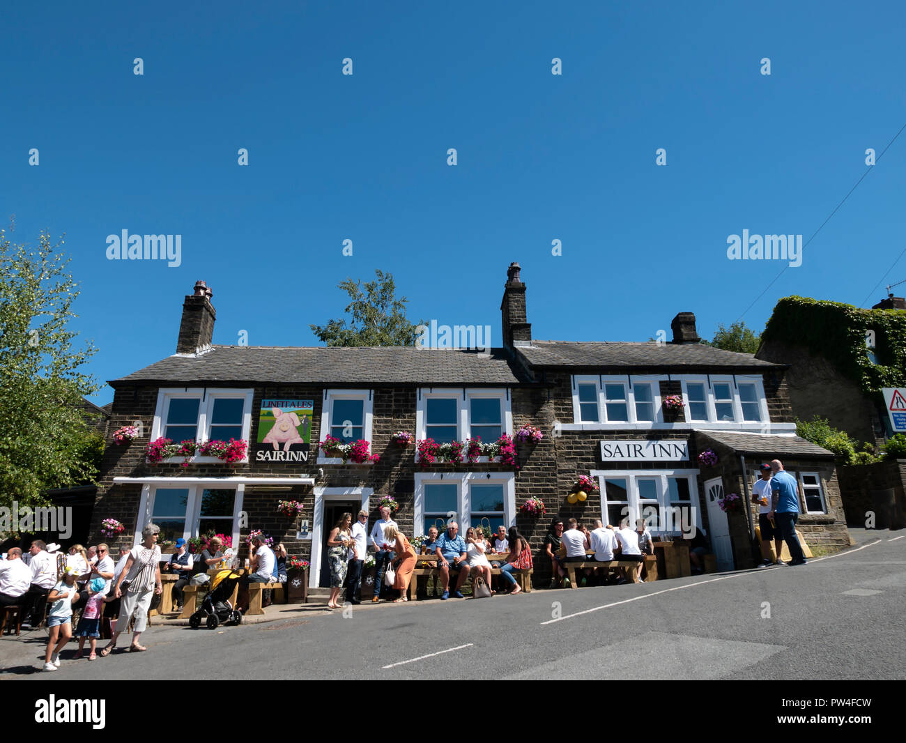 The Sair Inn, Linthwaite, West Yorkshire, England, UK Stock Photo - Alamy