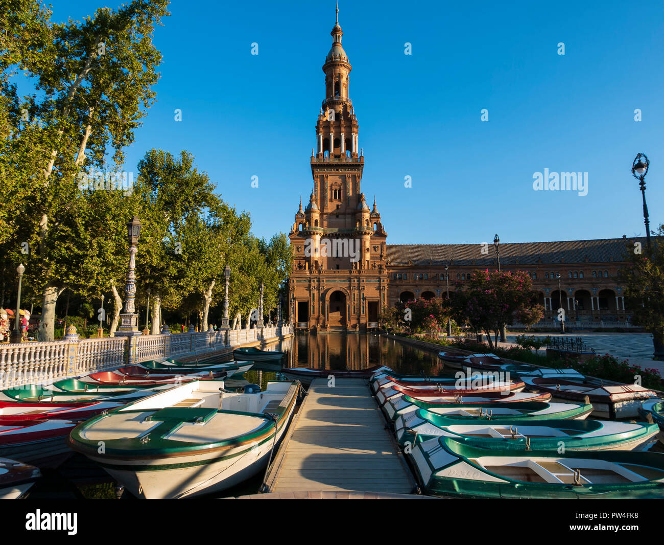 Spain boats hi-res stock photography and images - Alamy