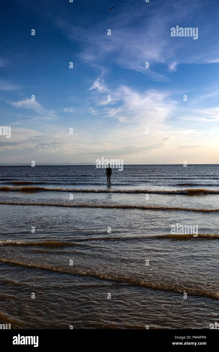 'Another Place' by Antony Gormley Iron Man statues on Crosby Beach ...
