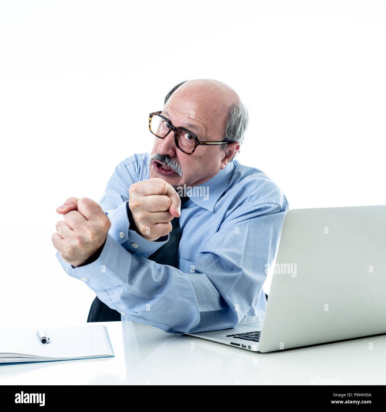 Angry boss computer hi-res stock photography and images - Alamy