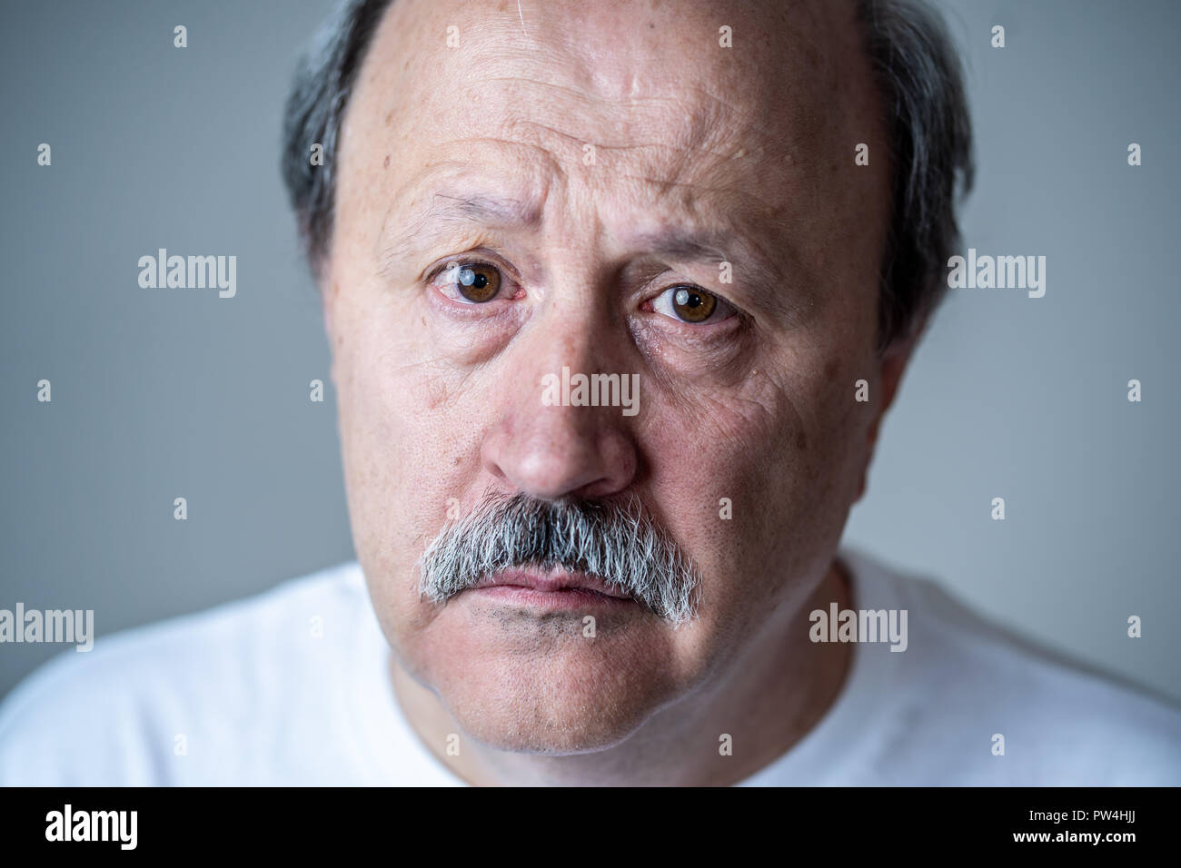 Older man crying hi-res stock photography and images - Alamy