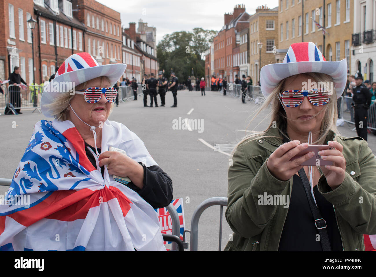 Union Jack coloured sunglasses. Princess Eugenie of York and Jack ...