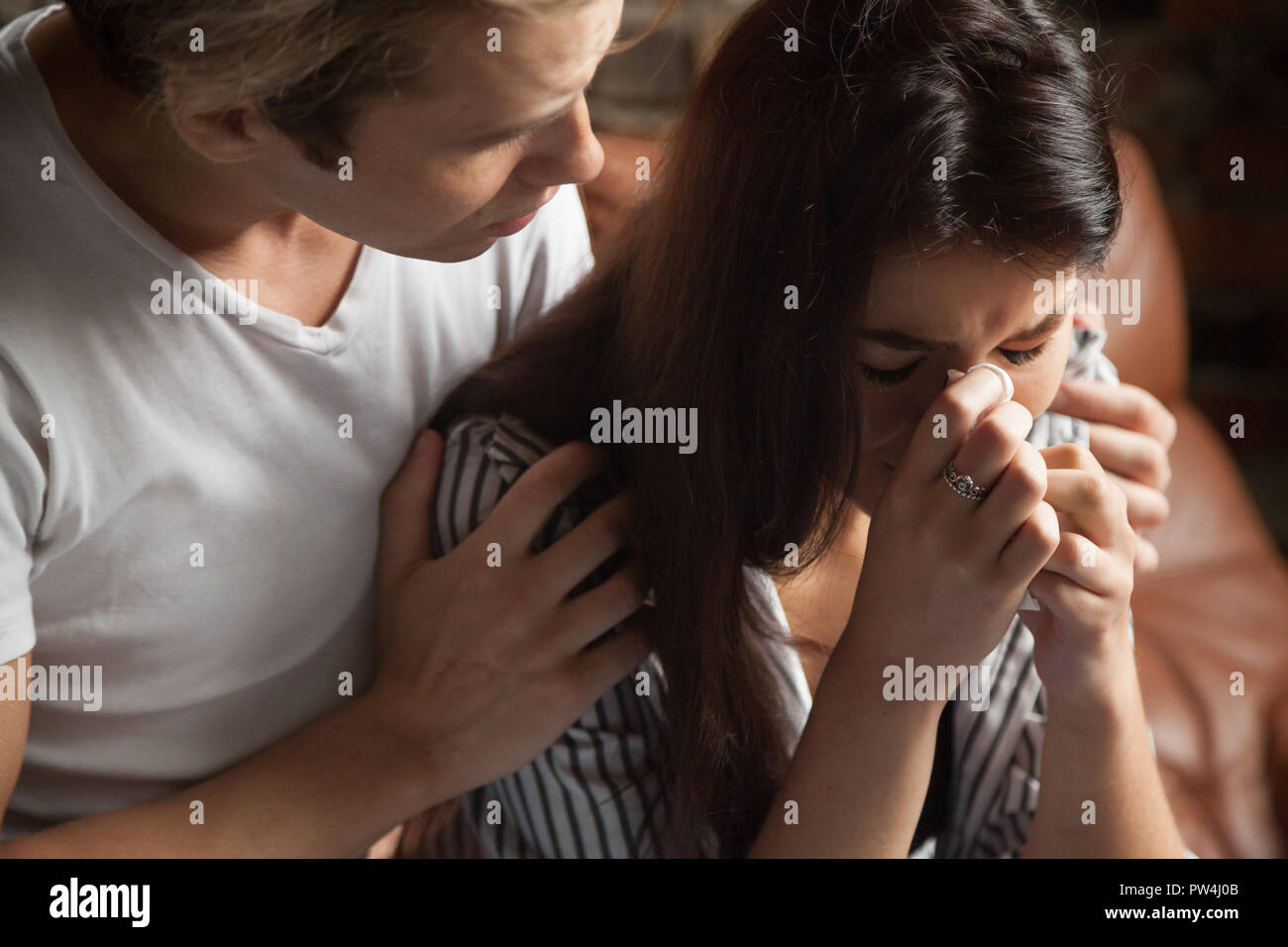 Man crying tears hi-res stock photography and images - Alamy