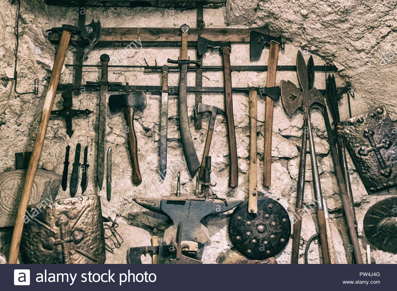 Stone Tools Ancient Stock Photos & Stone Tools Ancient Stock Images - Alamy