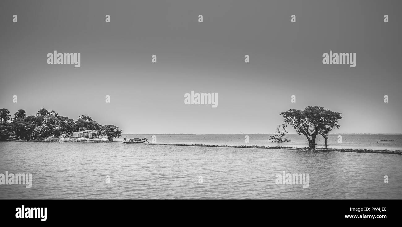 World natural her Black and White Stock Photos & Images - Alamy