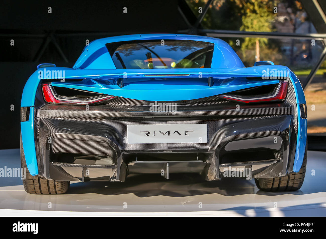 Supercar Rear Ferrari 488 Spider Specs & Details » Ferrari Fort