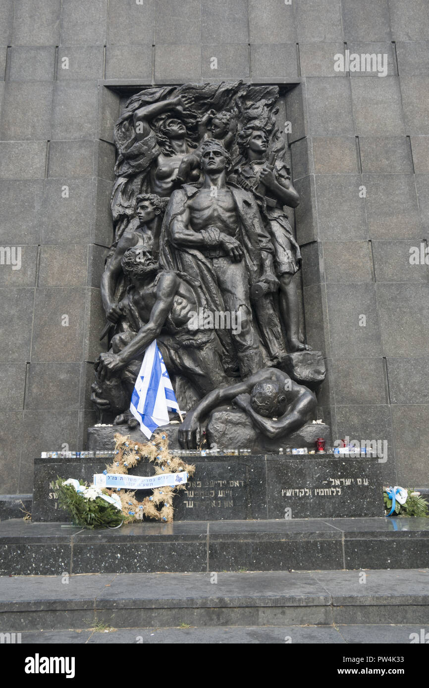 Monument to the 1943 Warsaw Jewish Ghetto Uprising against the Nazis ...