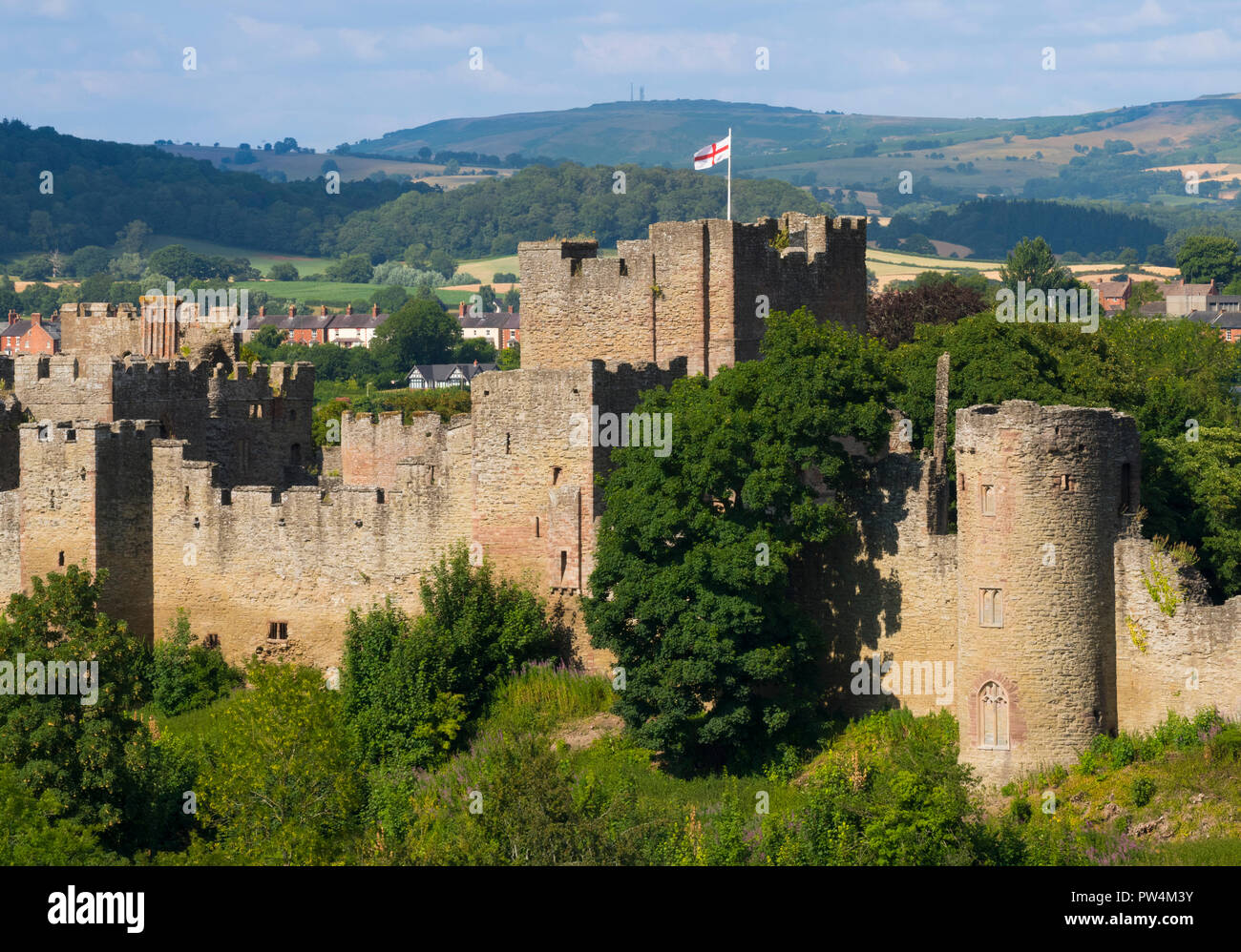 Ludlow Castle seen from Whitcliffe Common, Shropshire Stock Photo - Alamy