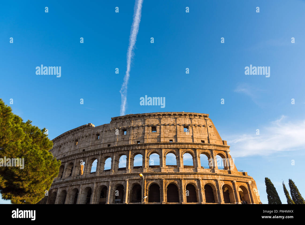 World famous coliseum on hi-res stock photography and images - Alamy