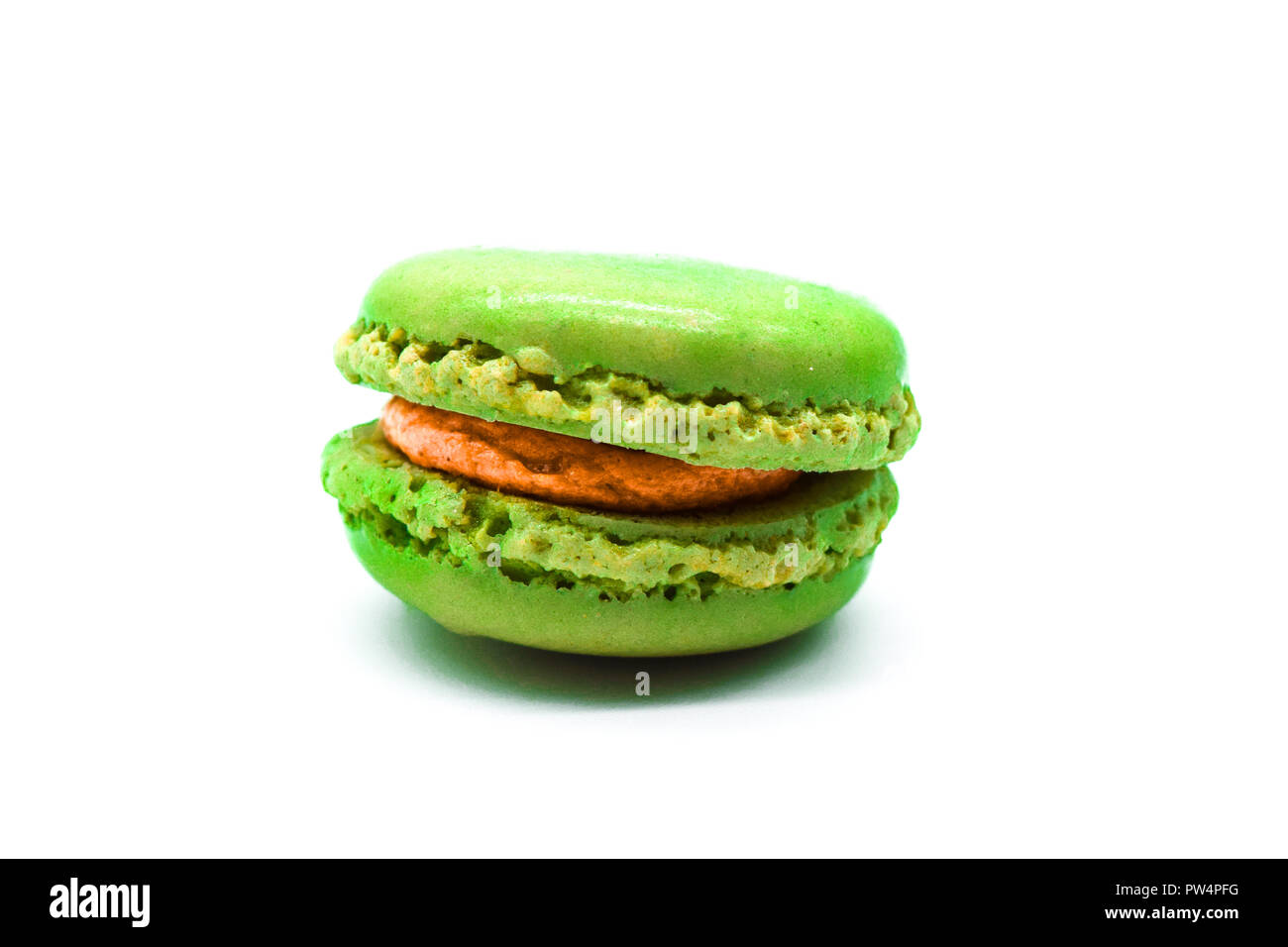 green macaron isolated on white background, one pistachio macaron Stock ...