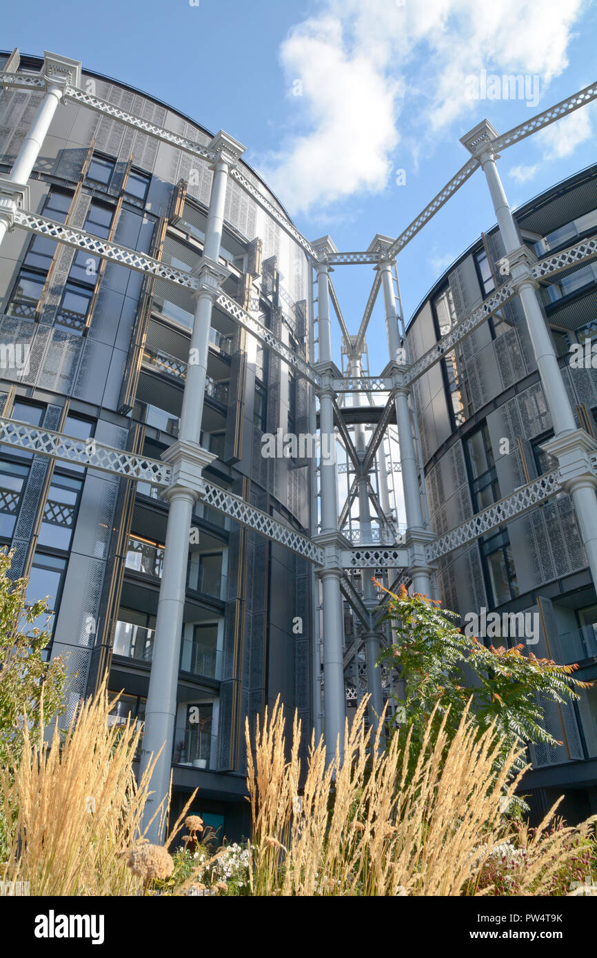 The amazing Gasholders buildings - redeveloped as modern apartment ...