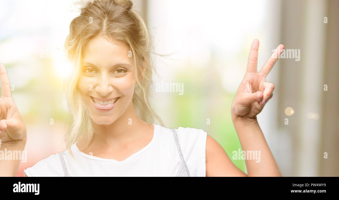Ok tong hi-res stock photography and images - Alamy