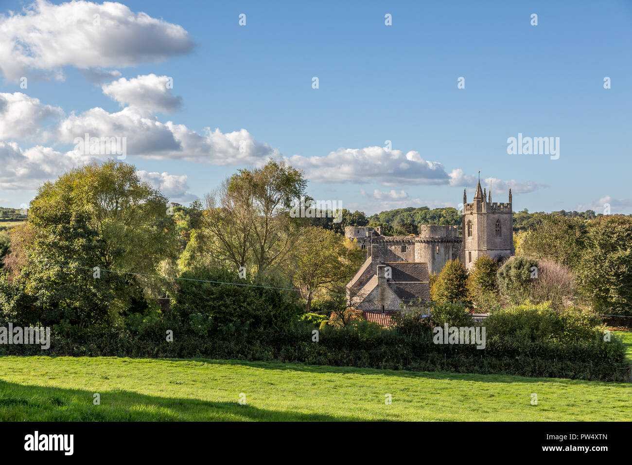 Historic Nunney Castle High Resolution Stock Photography and Images - Alamy
