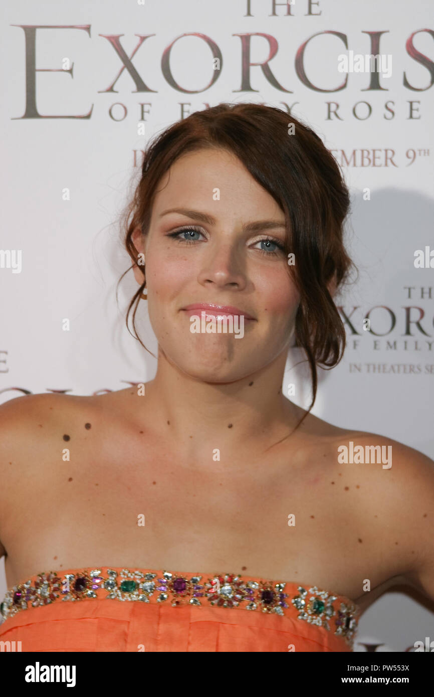 Busy philipps hi-res stock photography and images - Alamy