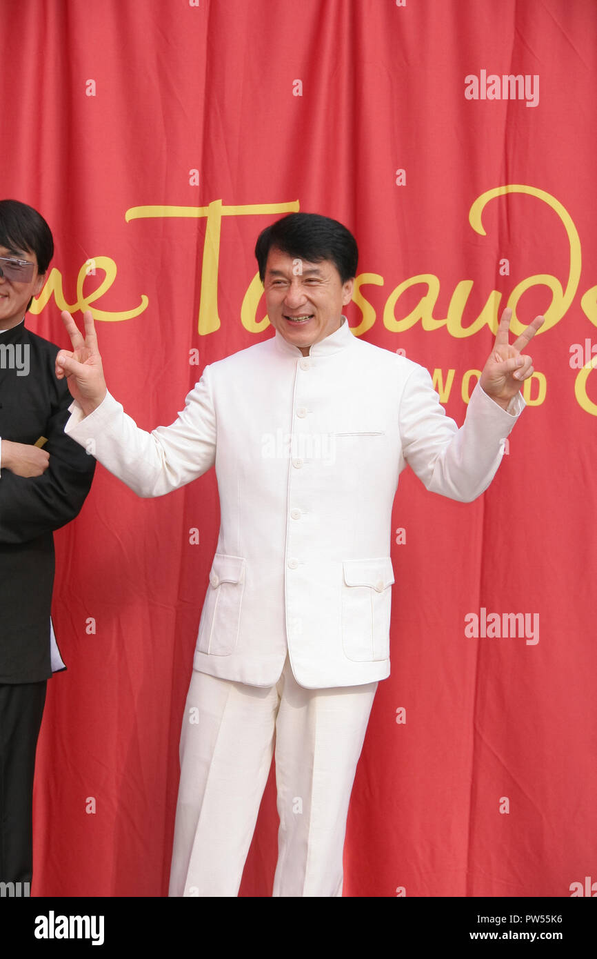 Jackie Chan 01/11/10 "Figure Presentation: Jackie Chan unveils his own ...