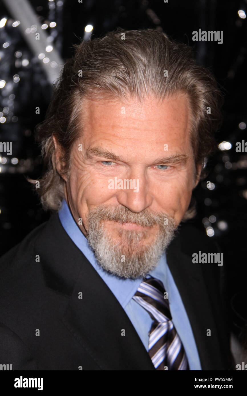 Crazy heart premiere hi-res stock photography and images - Alamy