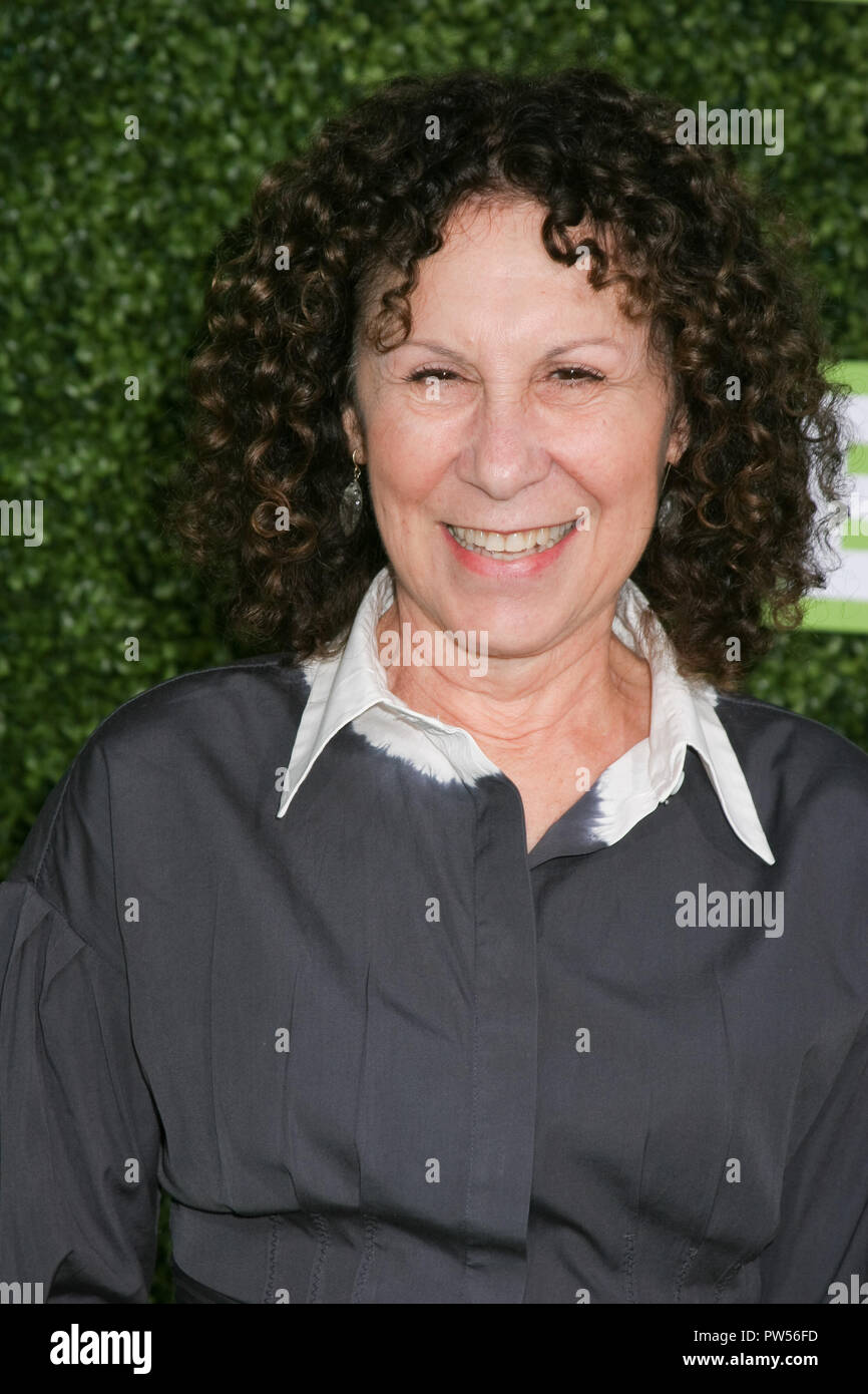 Rhea perlman hi-res stock photography and images - Alamy